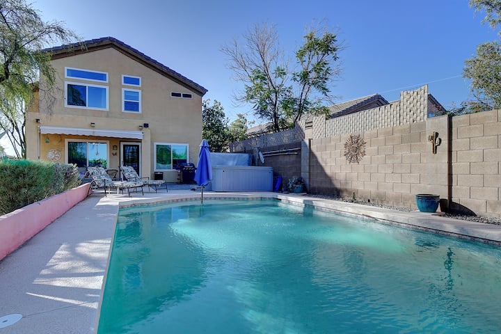 Peaceful Cave Creek Retreat W/ Pool And Hot Tub! - Carefree, AZ