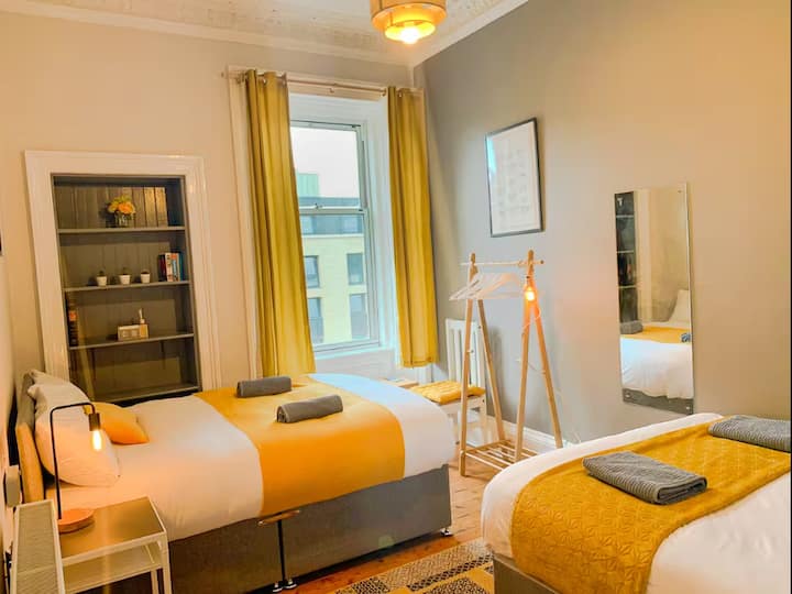 Super Central King Bed Private Room On Elm Row-r22 - Edimburgo