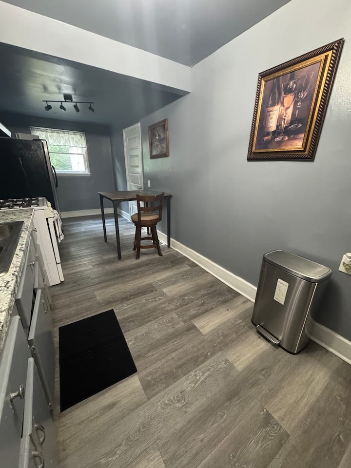 Long Term Atl Suite W/ Tv, C - Atlanta, GA