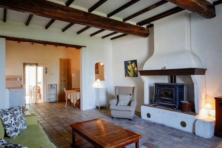 Appartement Paisible à Franquevaux Camargue - Saint-Gilles