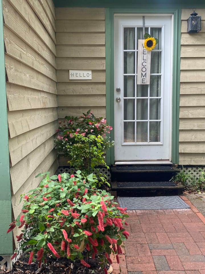 Garden Cottage - New Bern, NC