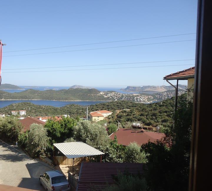 Huzurlu Bir Aile Odası - Kaş