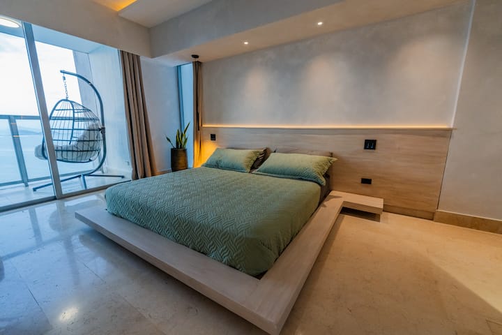 2br King Suite Ocean View, Casco, Canal 500mb Wifi - Panama City
