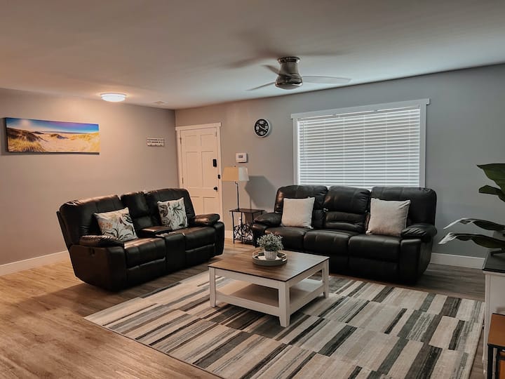 The Peaceful Pensacola Home - Pensacola, FL