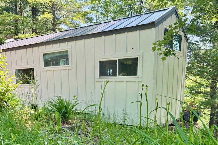 Lakefront Tiny Home With Wi-fi - Medford, WI