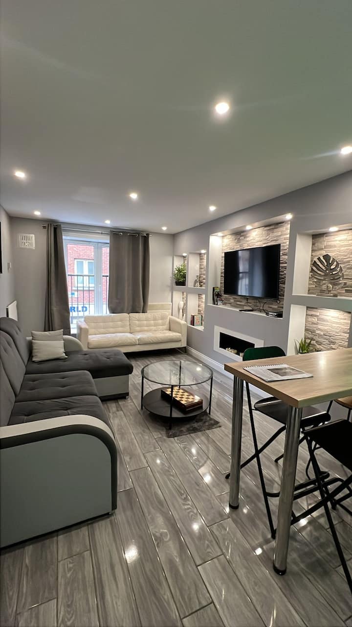Temple Bar 3br – Prime Location! - Temple Bar- Dublin