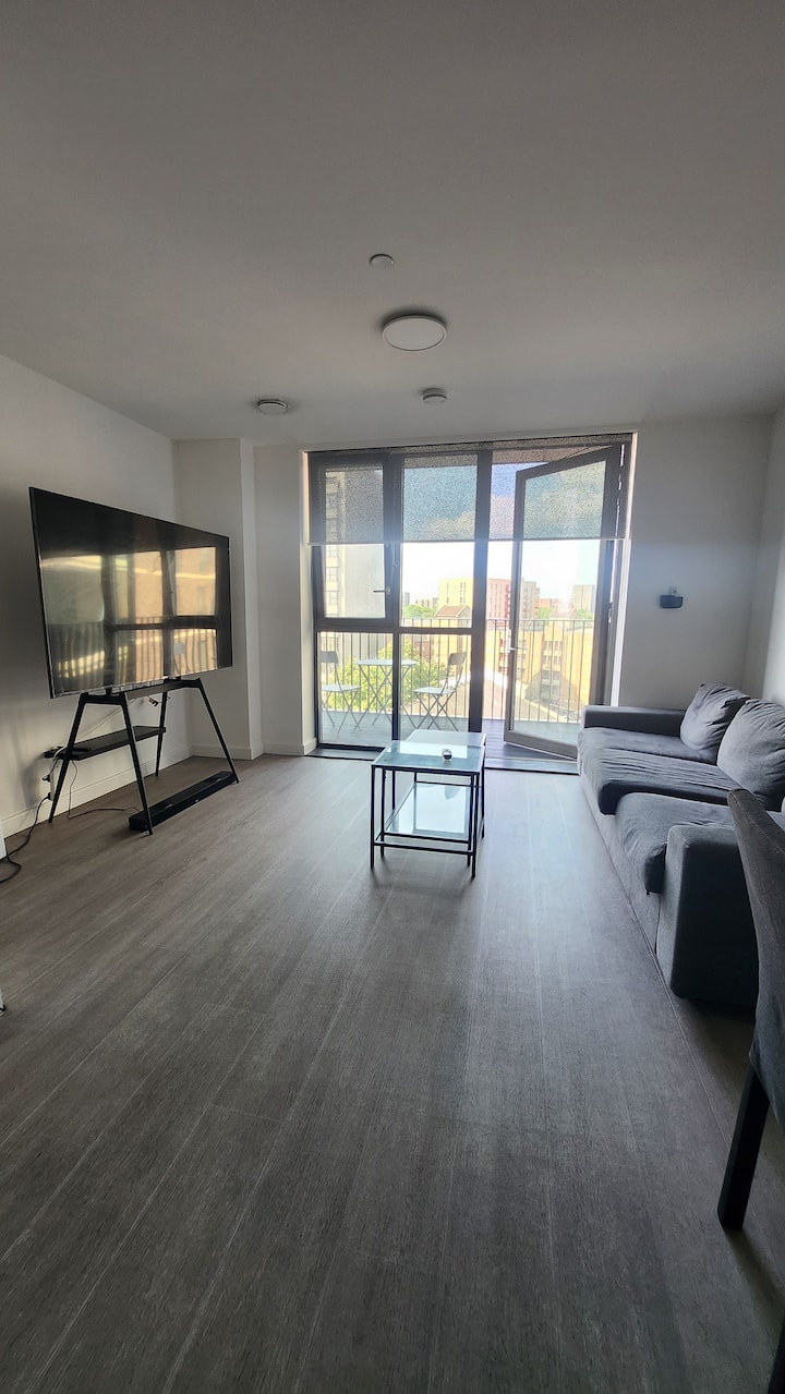 Elegant 1-bed Apartment - Ilford
