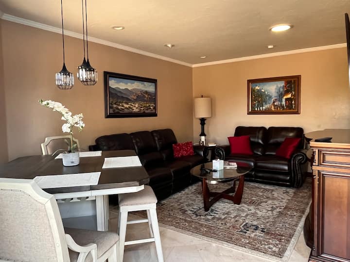 Private Guest House In Poway Resort Style - Poway, CA