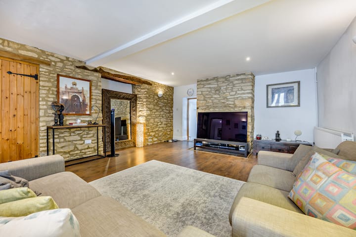 Cotswolds Farm House - Burford