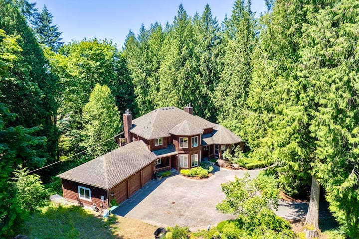 Redmond Hill Retreat M/s Woodinville, Downtown - Lake Marcel, WA
