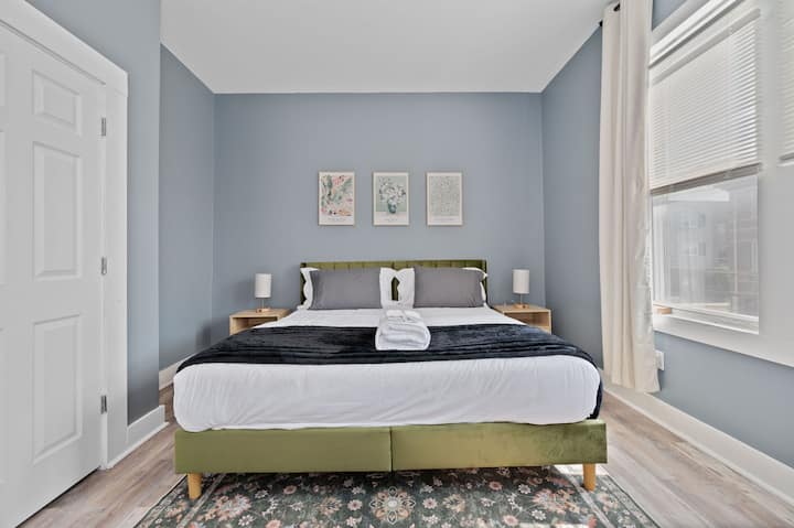 Modern 2br | Near Uc & Downtown - Cincinnati, OH
