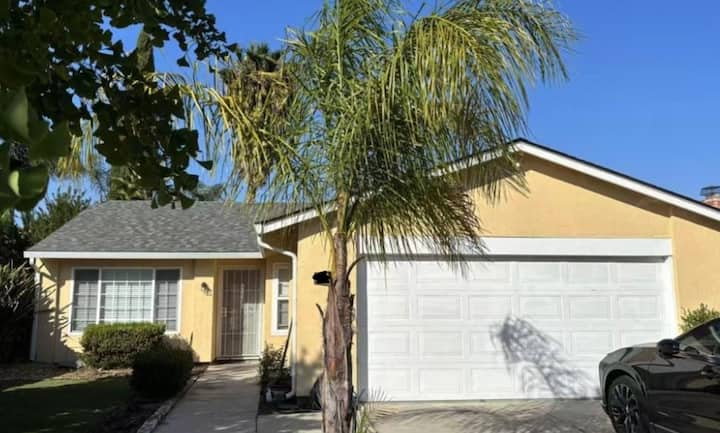 Single Family With 4b / 2b - San Jose, CA