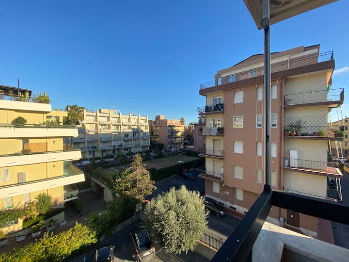 Trilocale Con Posto Auto - Albenga