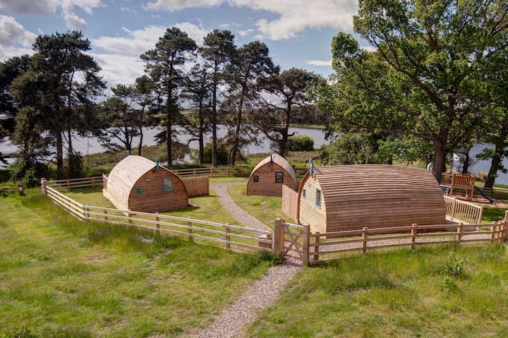 Bare Bones Cabin - Langley Castle Hotel