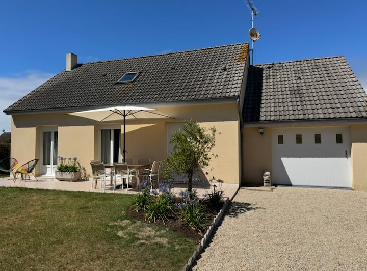 Maison Inoss à 2 Pas De La Mer - Hauteville-sur-Mer