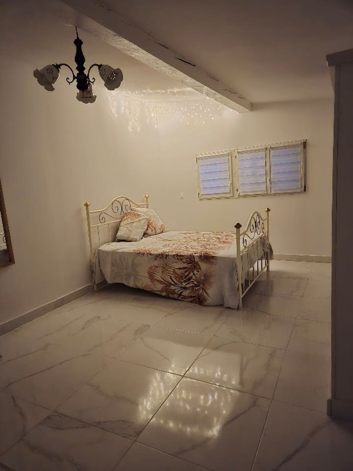 Bastidon Provençal Chic,  Jardin Et Traditions - Velaux