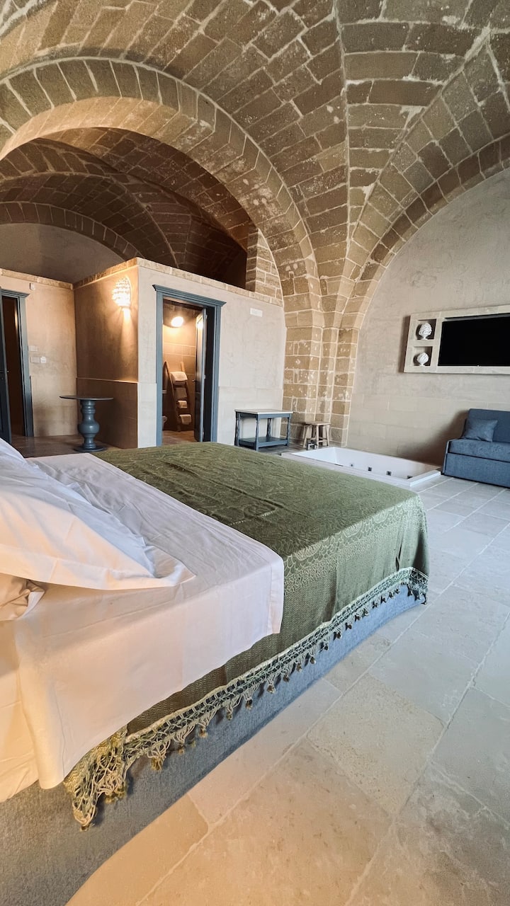Suite Romantica Nel Borgo - Torre San Giovanni