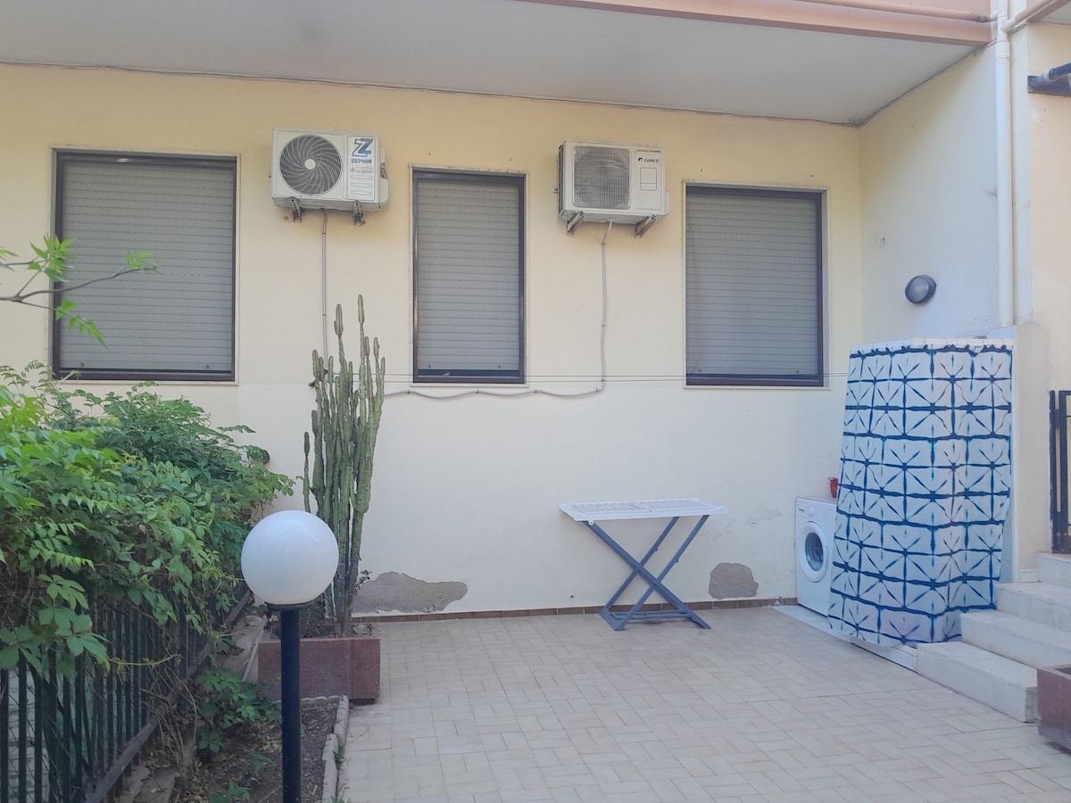 Bei uns - Wohnungen zur Miete in Marina di Ragusa, Sizilien, Italien ...