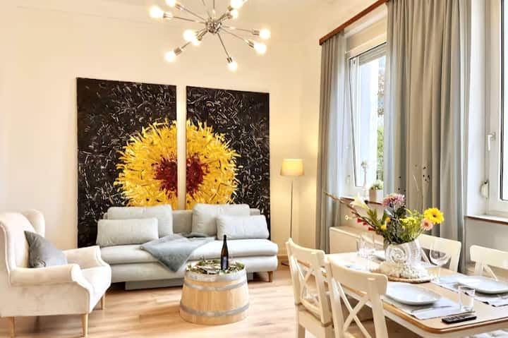 Salus Living – Wine, Culture & Relaxation - Sankt Goarshausen