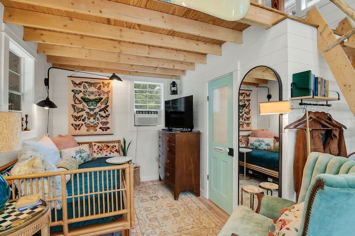 Guesthouse At Historic Bon Air Estate - Richmond, VA