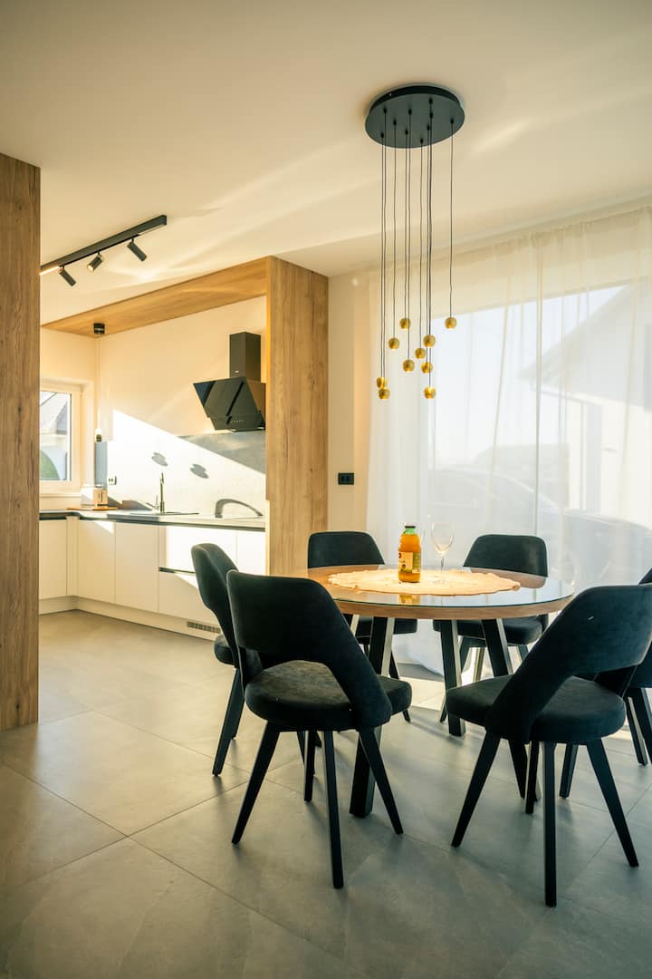 House Urma | Private Sauna & Free Parking - Celje
