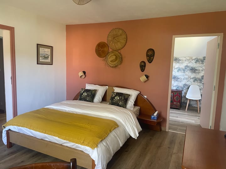 Nuit Douce à La Ferme, Près Du Mont Saint-michel - Pontorson