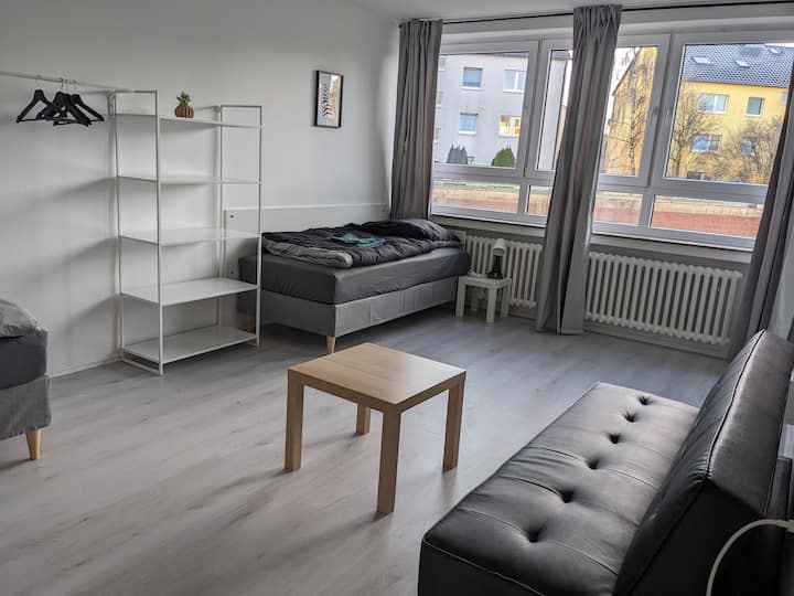 Geräumiges Appartment Langenfeld - Langenfeld