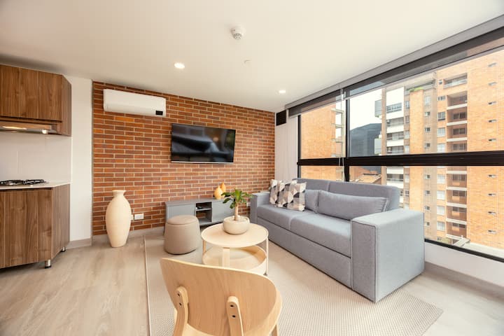 3 Modern Lofts W/ Stunning Views & A/c In Laureles - Medellín