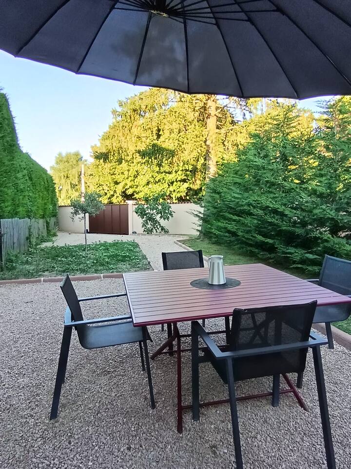 Le Petit Nid D'anne Et Iba - Mâcon