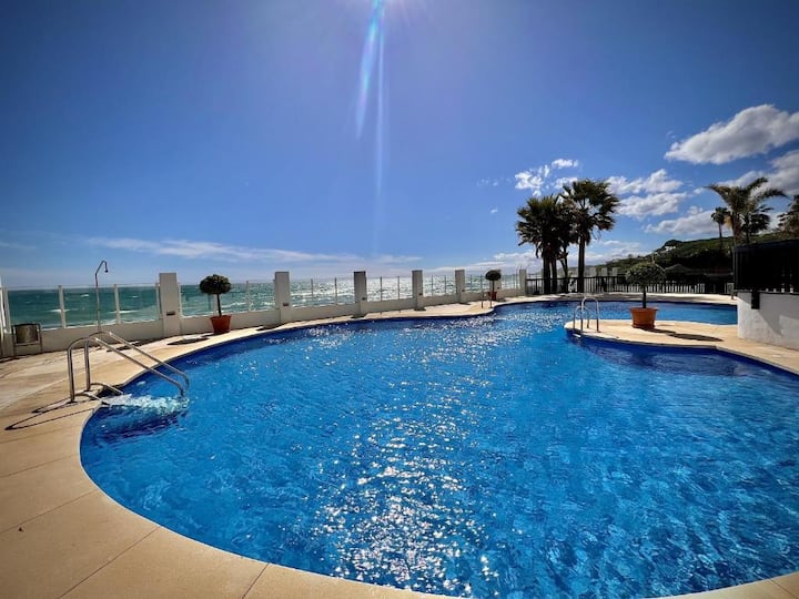 Apartamento En Puerta Del Mar Con Piscina Y Wifi - Sitio de Calahonda
