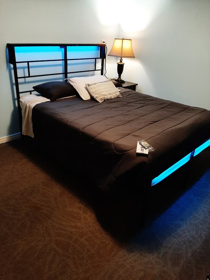 Quiet Private Stay - Bradford