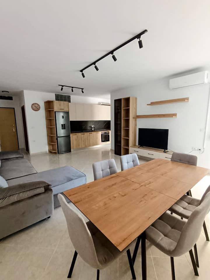 Old Beach Apartment 2 - Vlorë