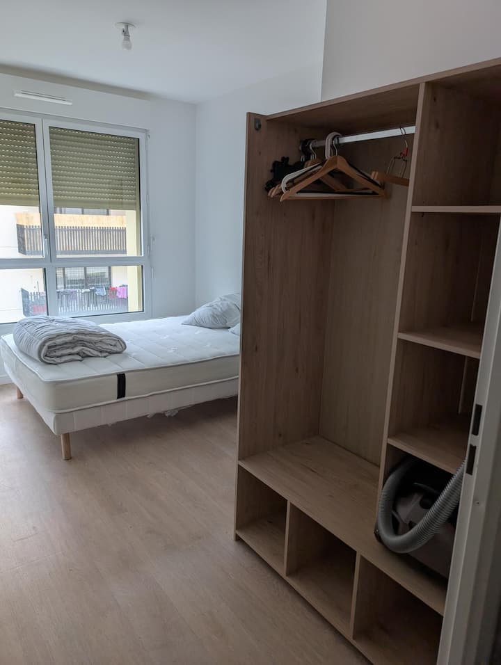 Chambre Privée Lumineuse Dans T4 Bordeaux Centre - Bordeaux