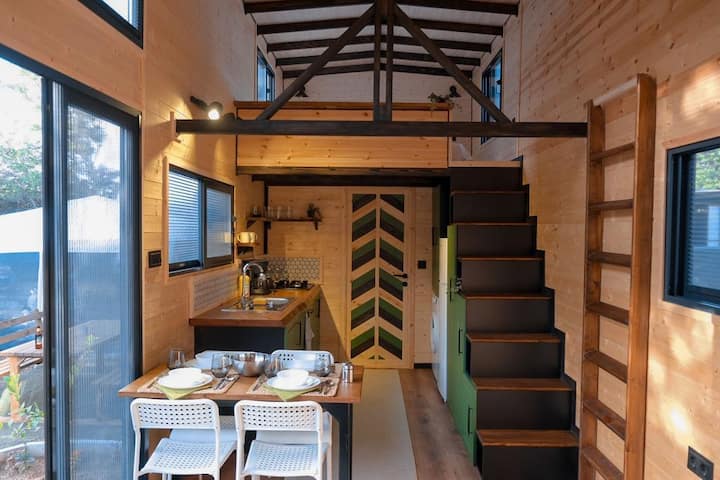 ŞEhrin İçInde Gizli Bir Vaha: Modern Tiny House - Antalya