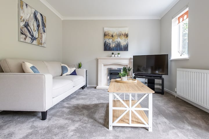 4bed House | Sleeps 7 | Parking | Ideal For Groups - Loughborough