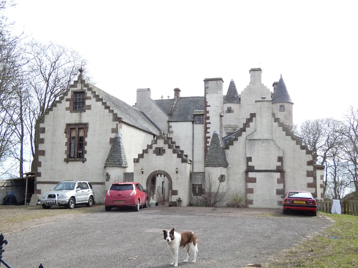 Hallgreen Castle Inverbervie - Stonehaven