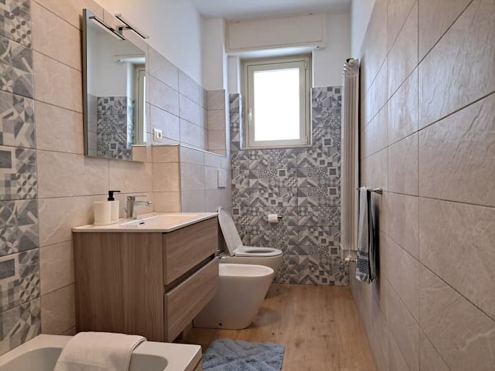 Large Apartment With 3 Bedrooms - Catania