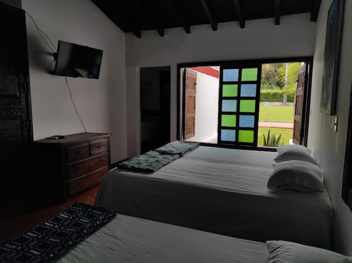 Habitación Familiar En Finca La Sofia _unión Valle - Versalles