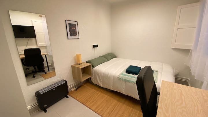 Cómoda Habitación Céntrica - Viladecans