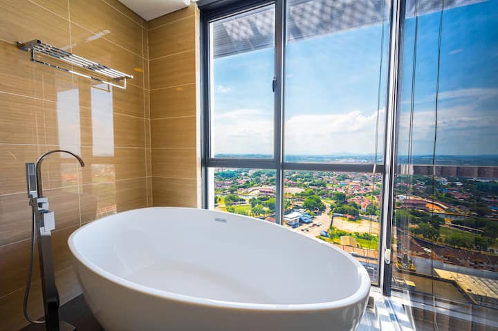 Relax In Style • Bathtub Suite @ The Pines Melaka - Malacca