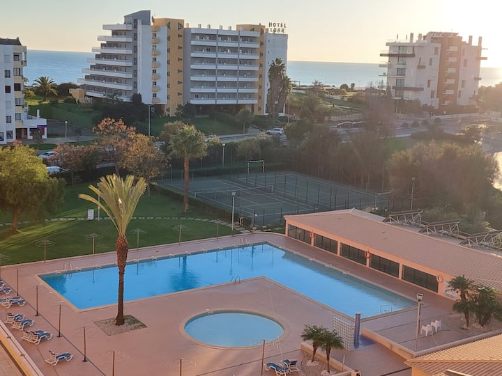 2 Bedroom W/ Indoor&outdoor Pool - Portimão