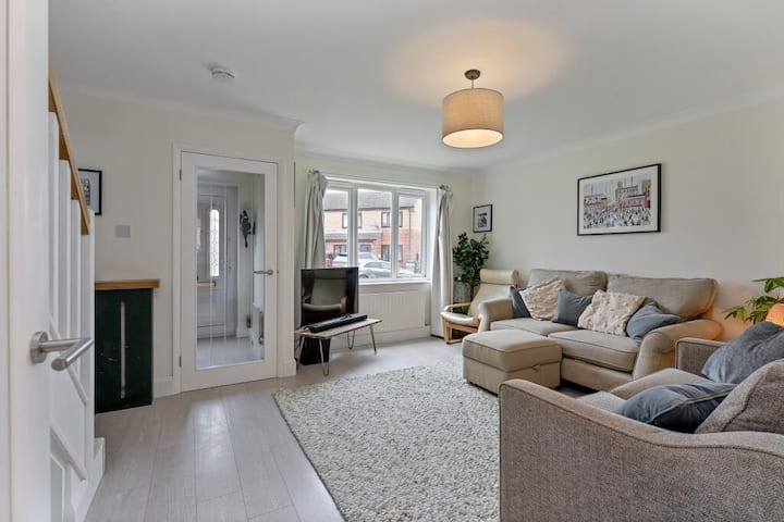 Foxglove House, 3 Bed, Stamford By Belmont Places - Stamford