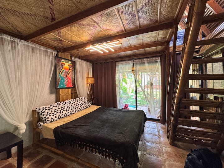 Romantic Tropical Glamping Ameiah's Garden,cavite - Maragondon