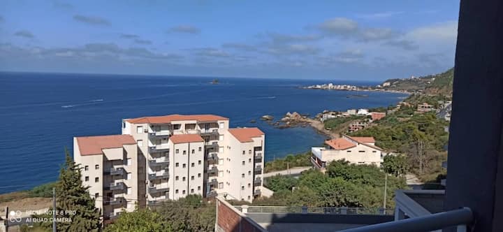 Bel Appartement Vue Sur Mer - Béjaïa
