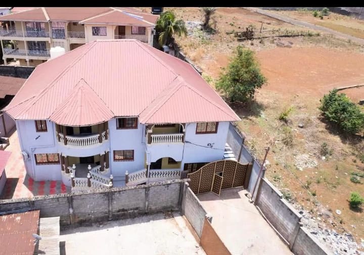 Marjay House Getaway - Sierra Leone