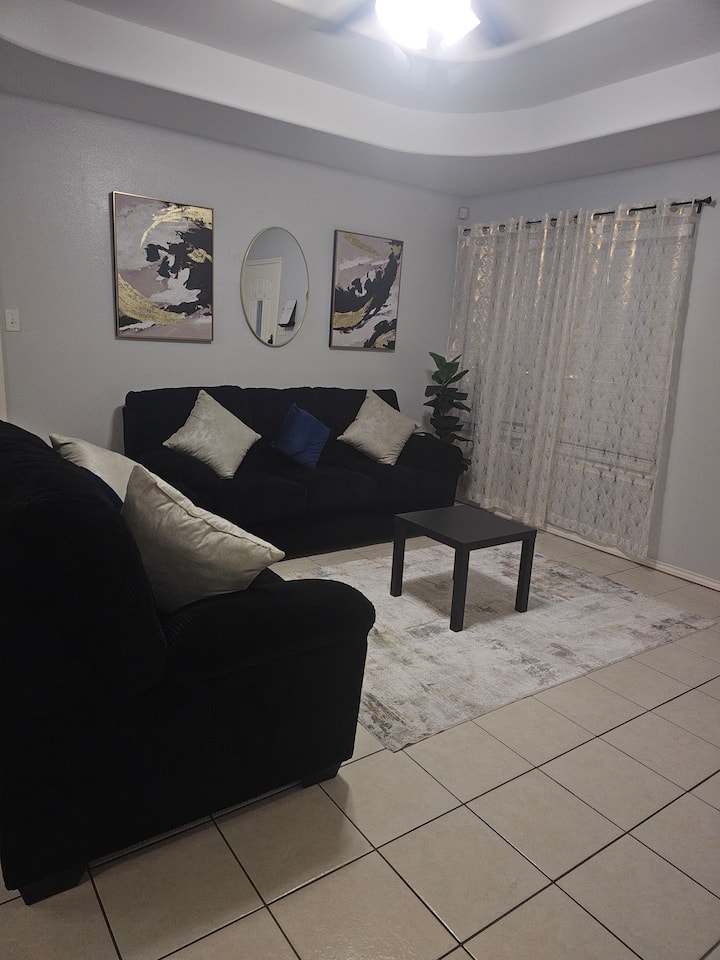 Your Peaceful Cozy Rest - Edinburg, TX