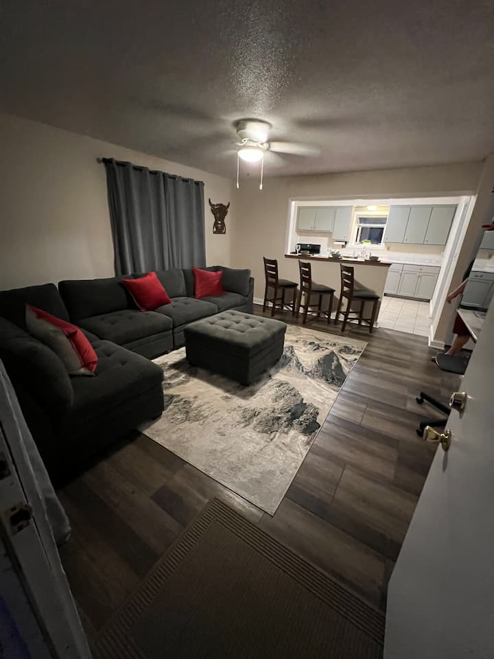 The Fernwood Four Bedroom/5beds - Westland, MI