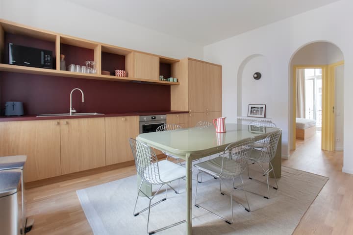 Exceptional 3-bedroom Apartment In Saint-gilles - Brussels