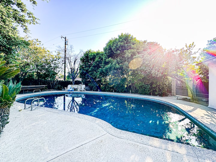 6br Pool Escape For Friends & Family - Lou1 - Bur - Burbank, CA