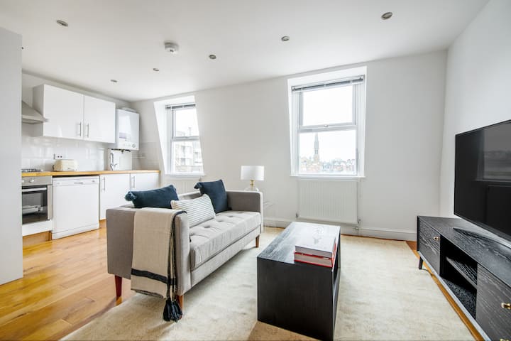 1 Bedroom Loft Hyde Park -